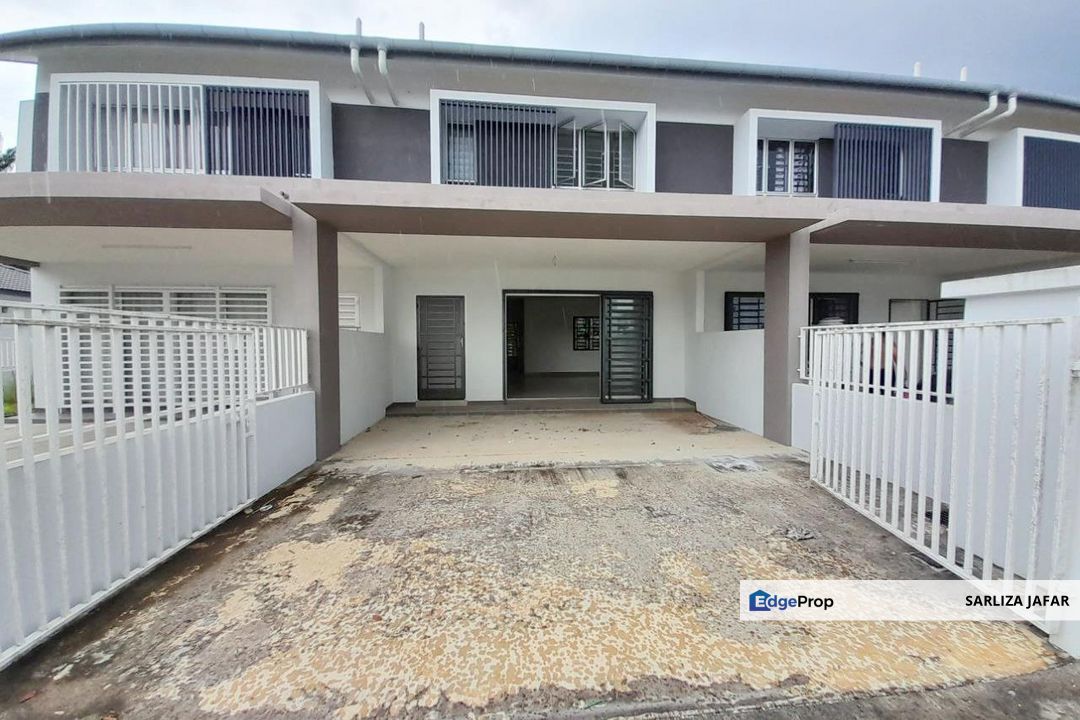 Double Storey Link Terrace House Taman Harmoni Vista Bandar Universiti ...