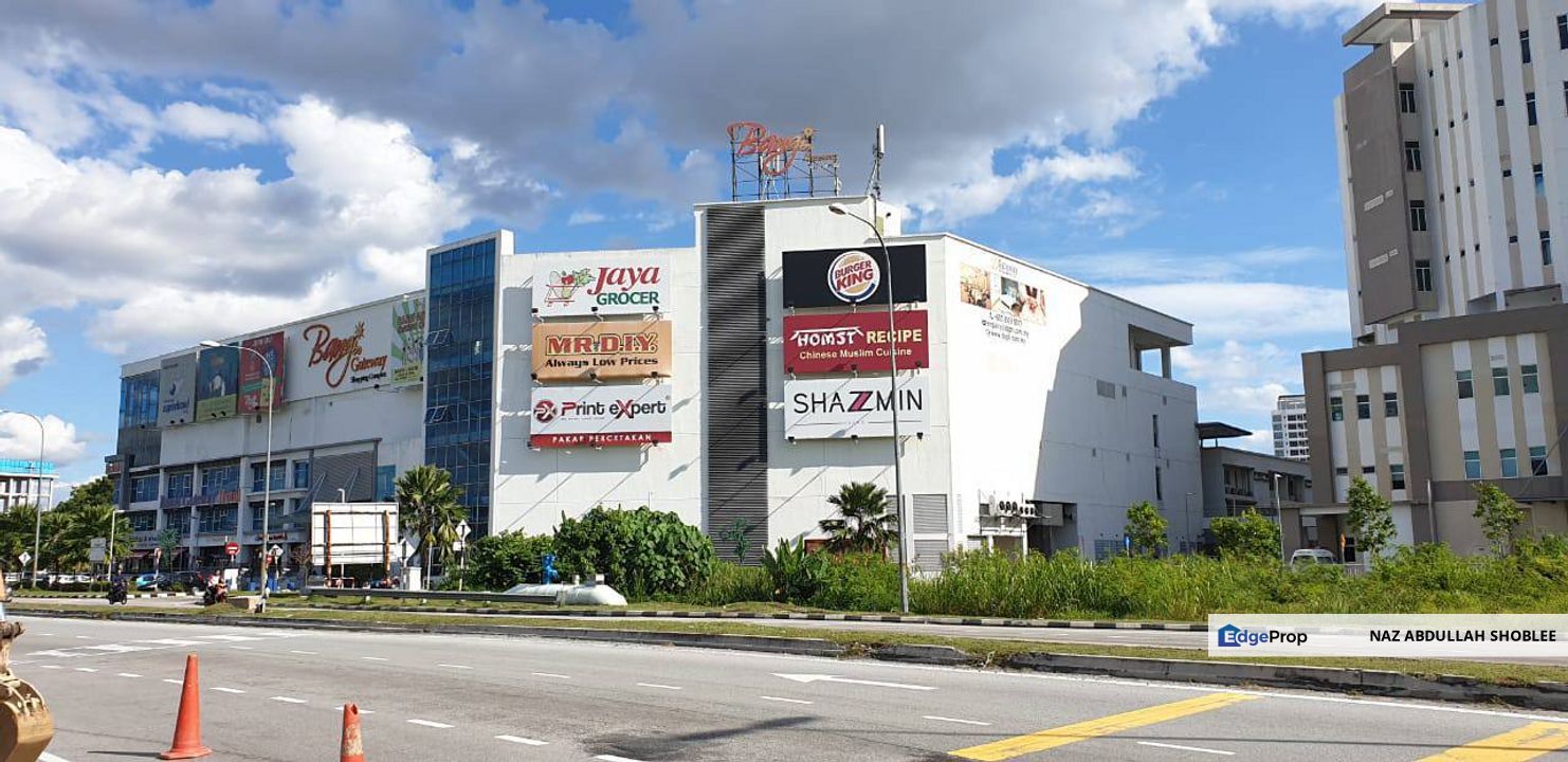 HIGH ROI| FULLY TENANTED Triple Storey Shop Office Bangi Gateway Mall ...