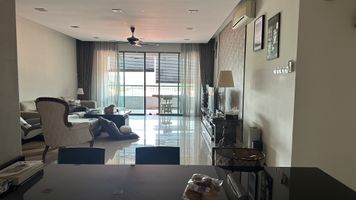 Open and unblocked view, Mid Floor unit in tip top condition for Sale ...