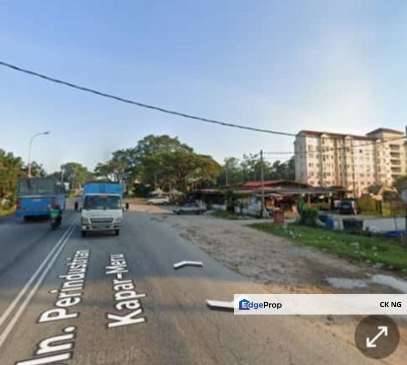 1.5stry Shop Lot at Jalan Meru Batu 5 Klang Setia Alam Facing Main Road ...
