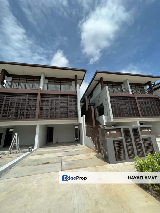 Modern Unique 3 Storey The Mulia Residences Cyberjaya for Sale @RM1 ...