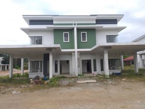 Rumah Baru Semi D 2 Tingkat Sepang dekat IPD Sepang l KLIA l Mitsui for ...