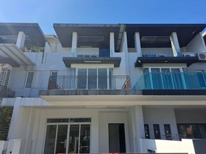3 STOREY HOUSE, PUCHONG for Sale @RM1,150,000 By Siva Subramaniam ...