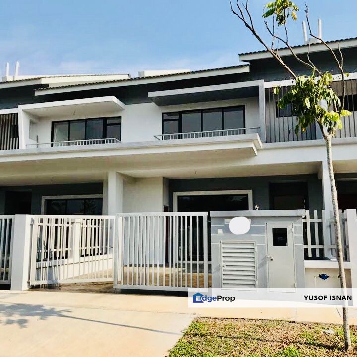 Partial Furnished, Evira @ Warisan Puteri Sepang for Rental @RM2,000 By ...