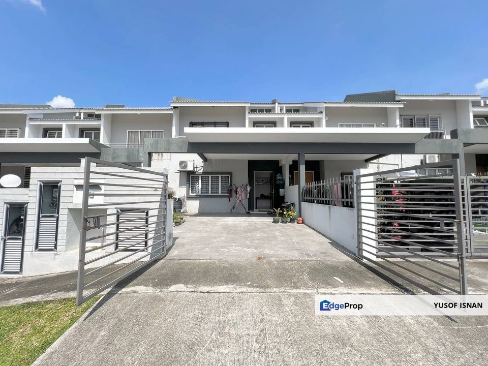 Renovated! 2 Storey House Laurel @ Laman View Cyberjaya, Type RT3 ...