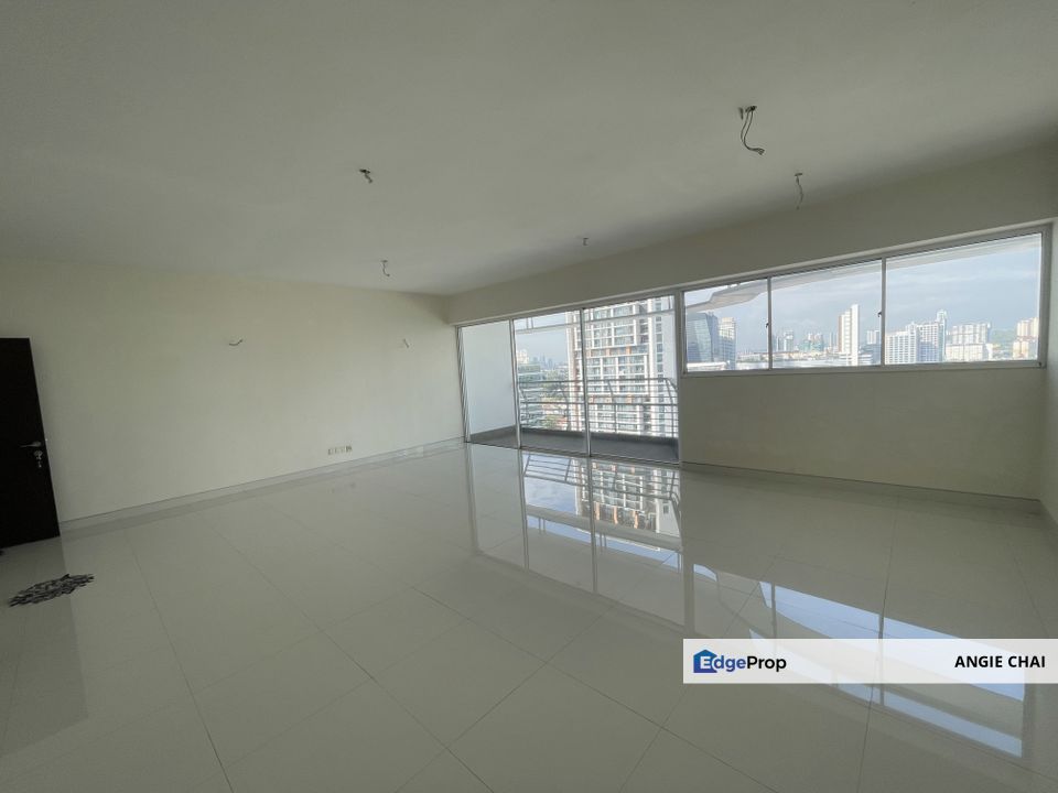 Unfurnished Unit @ The Plaza Condominium, TTDI For Sale for Sale @RM1 ...