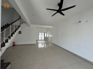 Lyra Bandar Bukit Raja Brand New 2 Storey Double Storey with Table Top ...