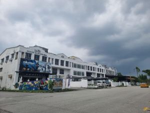 Taman Bunga Negara, 3 Storey Link Factory Non Bumi for Sale @RM3,050 ...