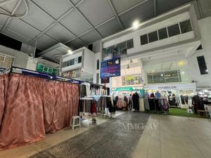 Bangi Gateway Mall,3 Storey Shop Office with Kiosk for Sale @RM3 ...