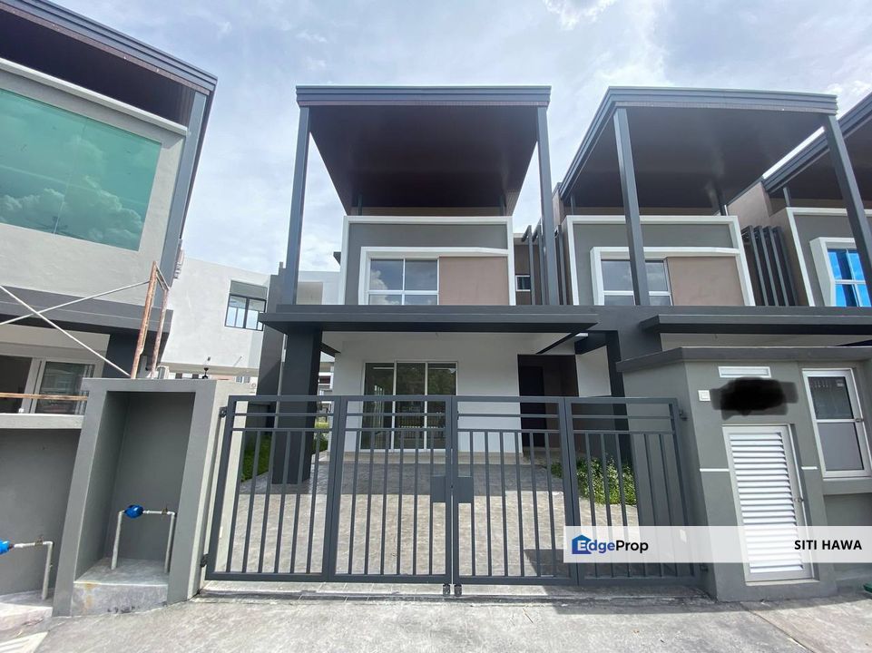 Serene Height Eugenia Angular Bangi - Semenyih End Lot Facing ...