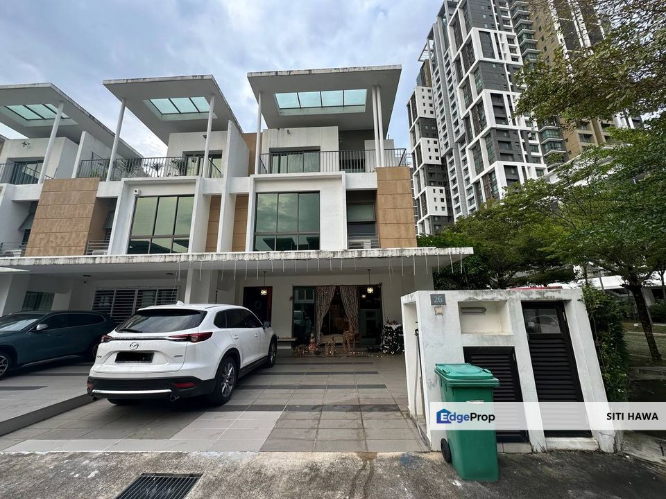 Corner Lot 3 Storey Terrace Lake Point Residence Cyber 11 Cyberjaya For ...