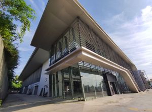 Stand Alone Building Showroom & 4s Centre Facing Main Road At Balakong ...