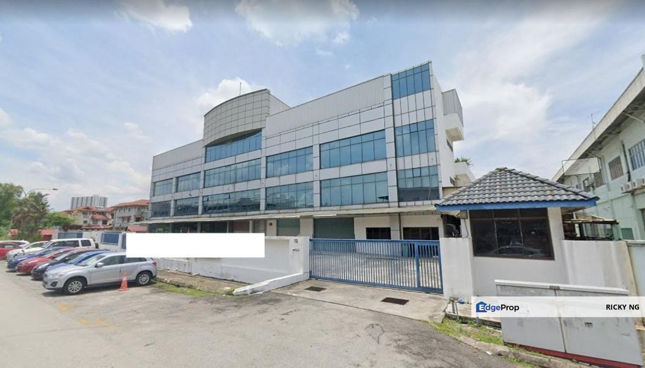 Puchong Kinrara 4 Storey Factory Warehouse For Sale for Sale @RM24,000 ...
