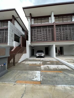 BRAND NEW 3 Storey Superlink The Mulia Residence Cyberjaya for Rental ...