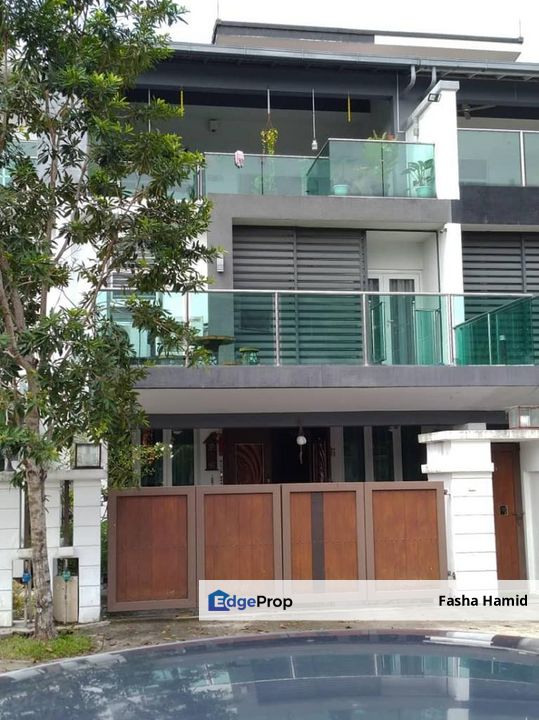 Renovated 2.5storey House Cyprus USJ Heights Subang Jaya for Sale @RM1 ...