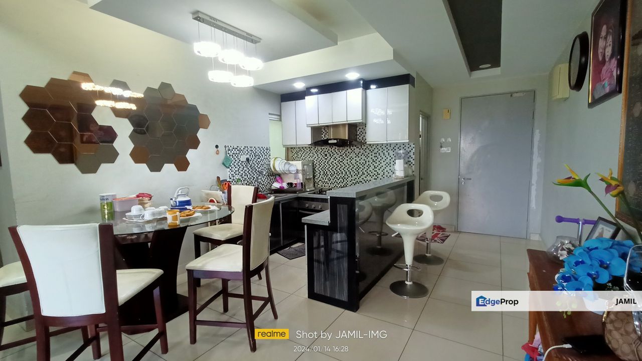 HIGH LEVEL SPACIOUS BAYU SENTUL CONDOMINIUM FACING NORTH FACING GENTING ...