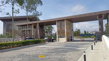 FREEHOLD STRATA 3 STOREY INTERMEDIATE UNIT THE MULIA RESIDENCE ...