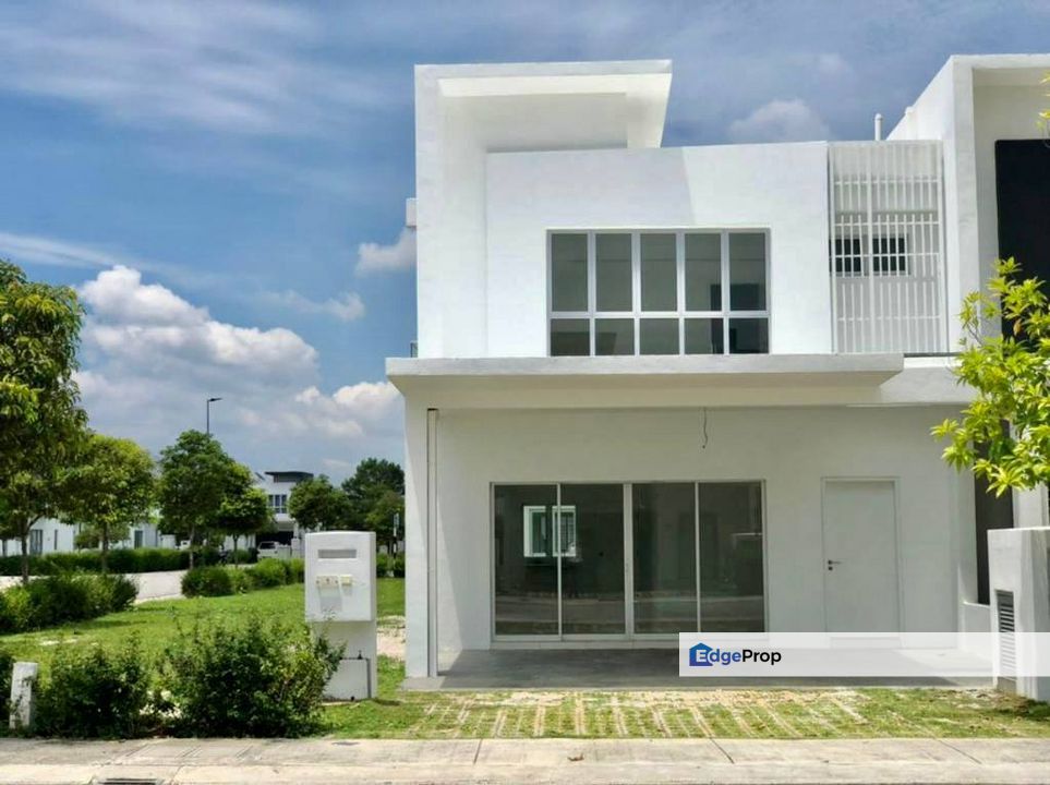CORNER LOT Casa Green Cybersouth Cyberjaya Terrace House for Sale ...