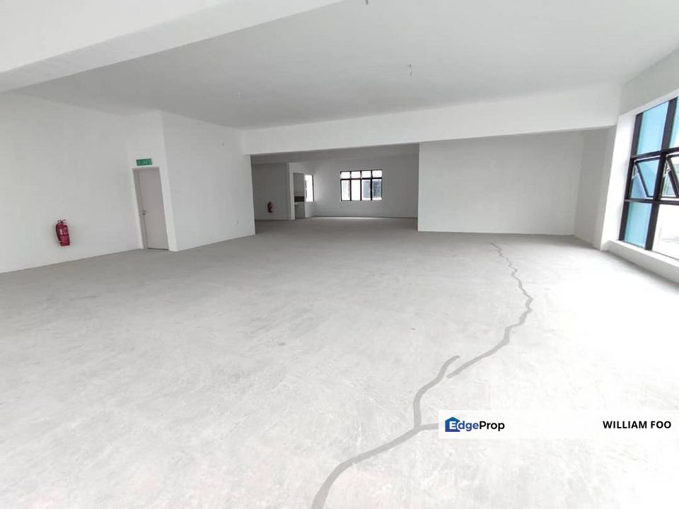 Dato Onn 3 Storey Whole Corner Shop Lot For Rent for Rental @RM23,000 ...