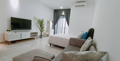 Netizen Studio Unit Fully Furnished 5mins Walking to MRT Cheras Bandar ...