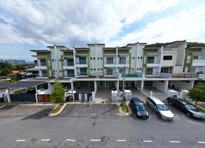 RENOVATED 2.5 Storey Terrace Sentosa Impian Sungai Merab Bangi for Sale ...