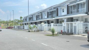 FOR SALE NEW 2 STOREY TERRACE ALAM SURIA ENCLAVE BANDAR PUNCAK ALAM for ...
