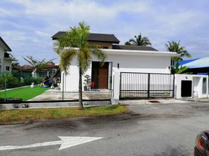 Single Storey Bungalow, Jalan Bahtera Taman Nakhoda Telok Panglima ...