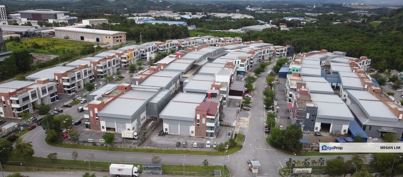 1.5 Storey Semi Detached Factory @ Nilai Utama Enterprise Park, Nilai ...