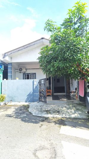 SINGLE STOREY TAMAN DESA ANGGERIK SENAWANG for Sale @RM235,000 By ...