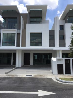 Lake Point Residence 3-Storey @ Cyberjaya for Sale @RM1,100,000 By ...