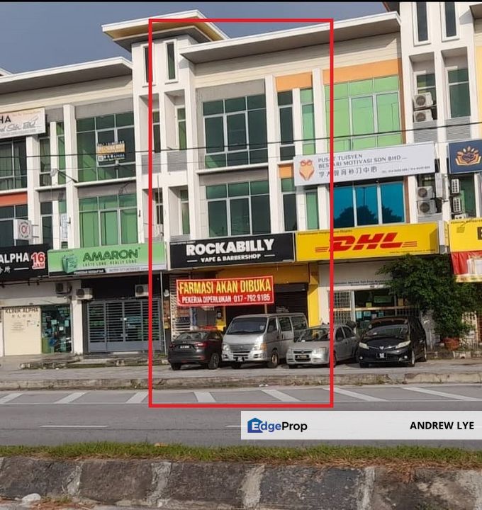 PENGKALAN STATION 18 SHOPLOT 3 STOREY FOR SALE for Sale @RM1,600,000 By ...