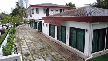 Jalan Mesra off Jalan Ampang, KL City CORNER LOT Double Storey Bungalow ...