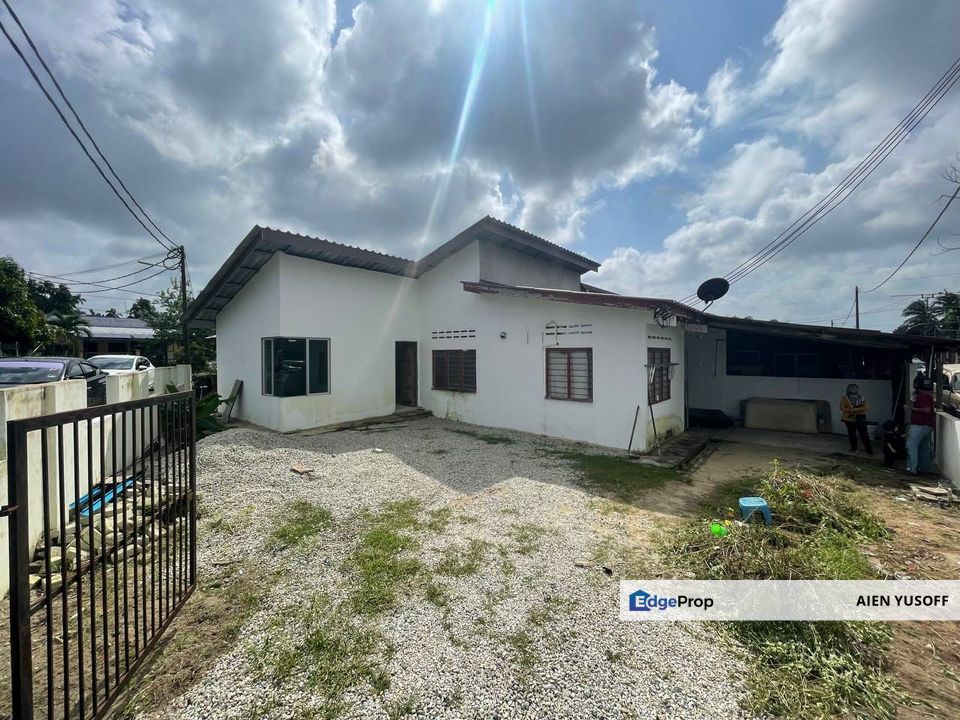 Cornerlot Renovation Teres Kos Rendah Balok Baru next to Balok Pine for ...