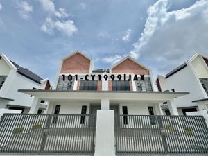 Brand New Setia Indah Setia Alam Setia Utama 2 Storey Semi-D 32x75 for ...