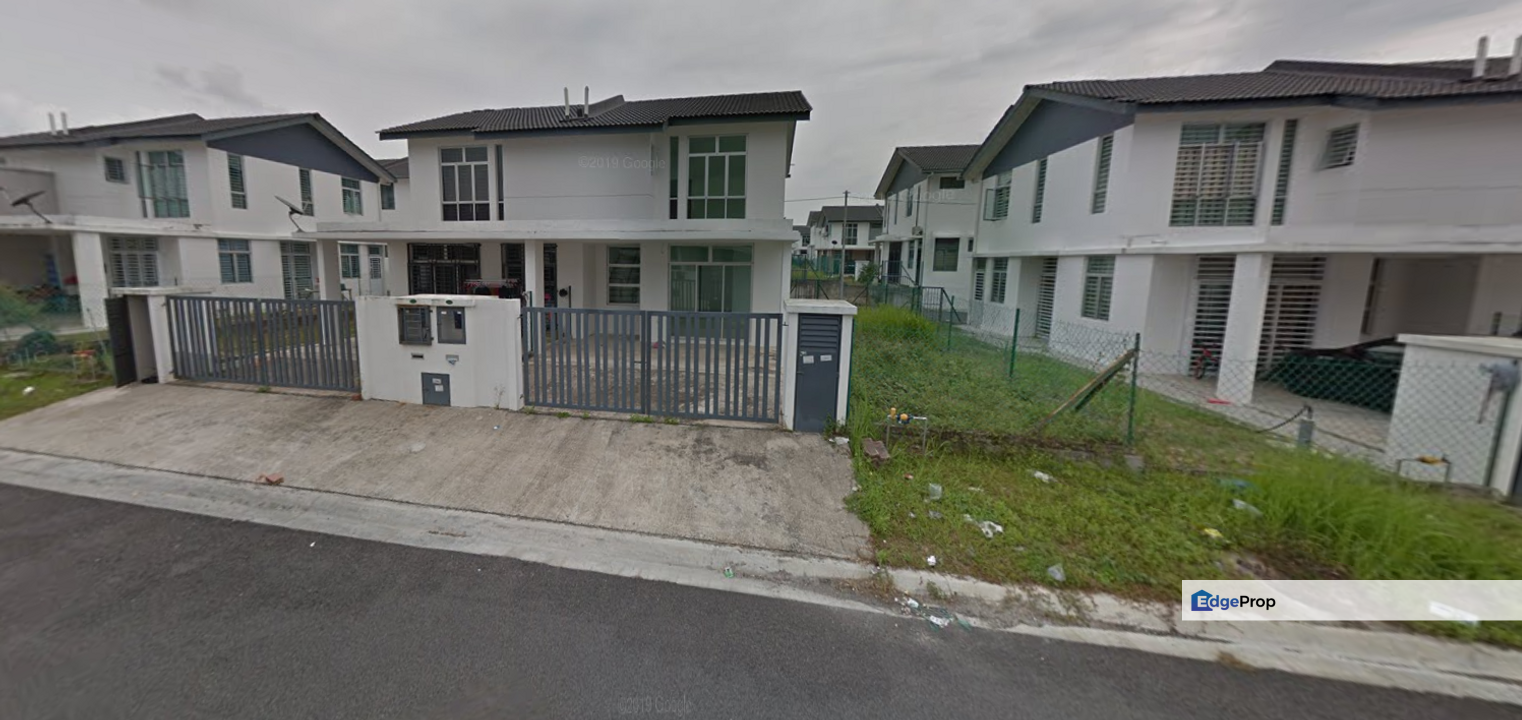 Mutiara rini 2-storey house 10 feets extra land for Rental @RM1,200 By ...