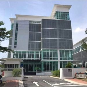 Brand New Temasya Glenmarie Stand Alone Building for Sale @RM29,000,000 ...