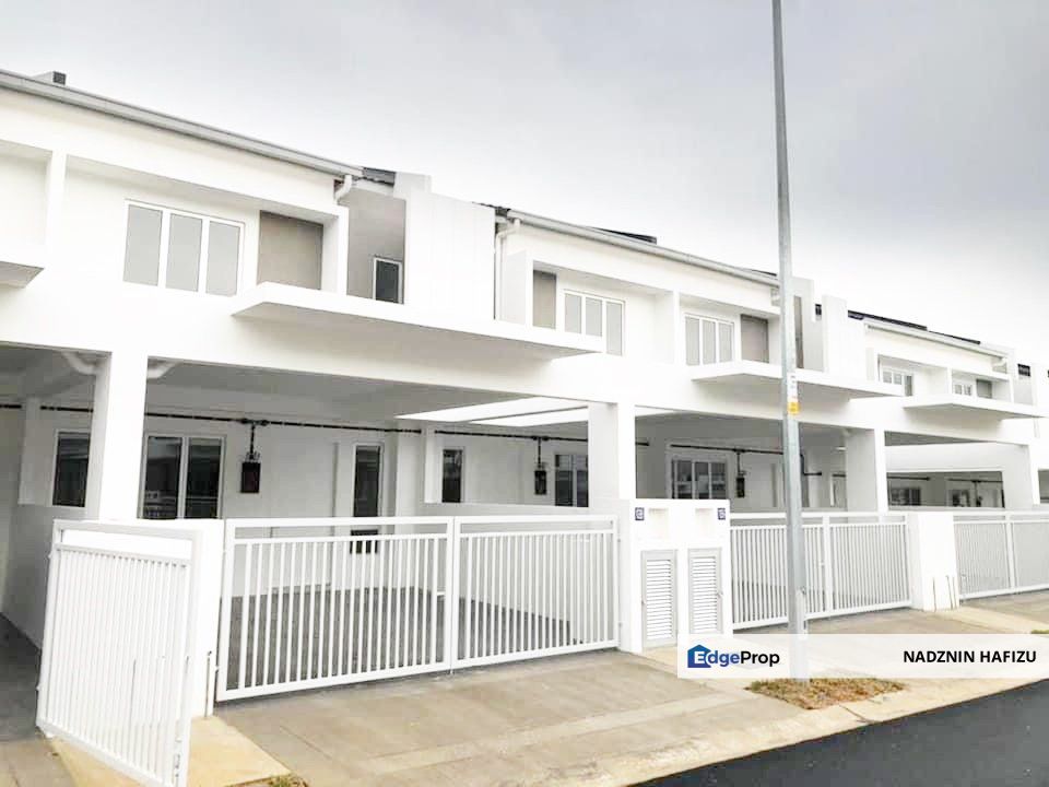 Tiara Sendayan Freehold Unit Double Storey for Sale @RM410,000 By ...