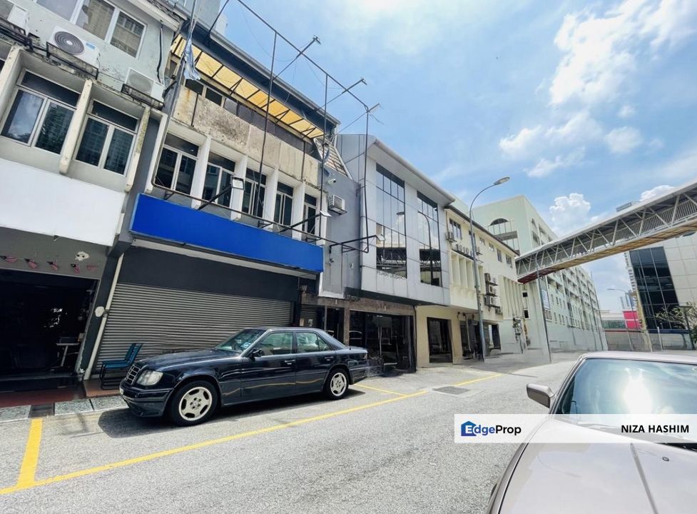 3 Storey Office Kelana Jaya for Sale @RM1,500,000 By NIZA HASHIM ...