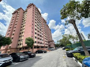 Anggerik Villa 2 Duplex Penthouse Condominium @ Bandar Teknologi Kajang ...