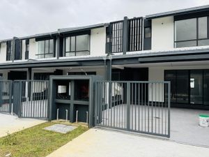 Intermediate Nadira 3 Double Storey Terrace Bandar Bukit Raja Klang For