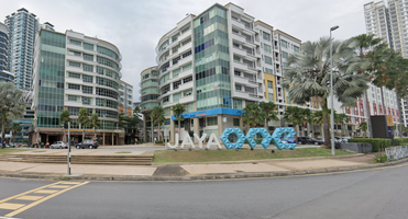 Jaya One, Seksyen 13 Petaling Jaya, Ground Floor facing road for sell ...