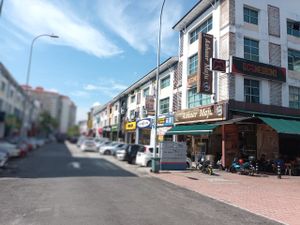 3 storey shop @ Dataran Dwitasik Bandar Sri Permaisuri Rm2.49mil for ...