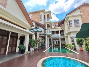 Beautiful 3 Storey Bungalow Mansion House Seksyen 9 Shah Alam Selangor ...