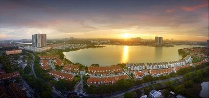 3 storey modern and luxury Villa at Elevia Residences with lift for ...