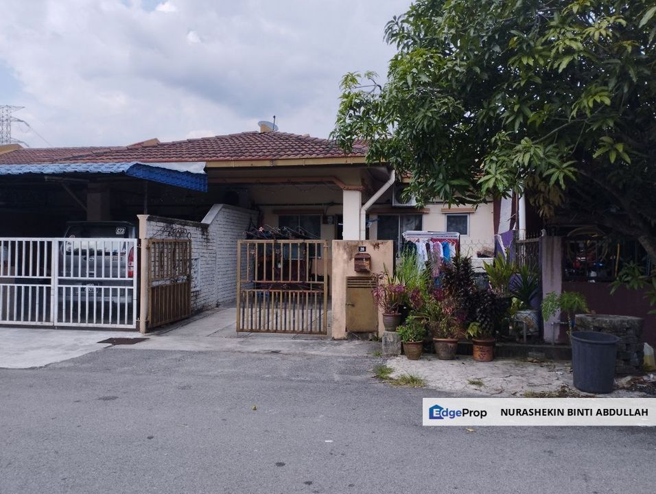 Facing Open Single Storey Terrace Taman Semenyih Impian Semenyih for ...