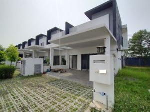 CORNER LOT 2 STOREY TERRACE Casa Green Cybersouth Dengkil FOR RENT for Rental @RM2,500 By IDA ...