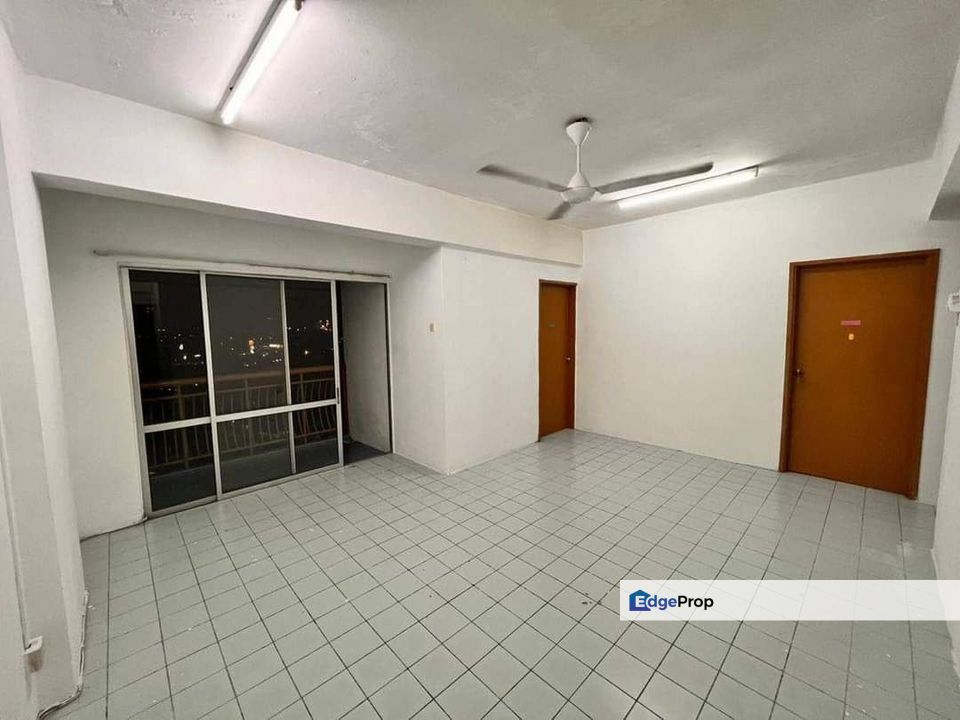 Corner Lot Estana Court Apartment Taman Ukay Bistari Ampang for Sale ...