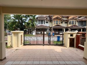 Corner Lot, Double Storey House, Jalan Rabung Bukit Jelutong for Sale ...
