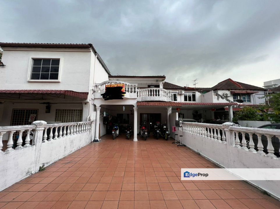 Double Storey House at USJ 1 For Sale for Sale @RM900,000 By SUFFIAN ...