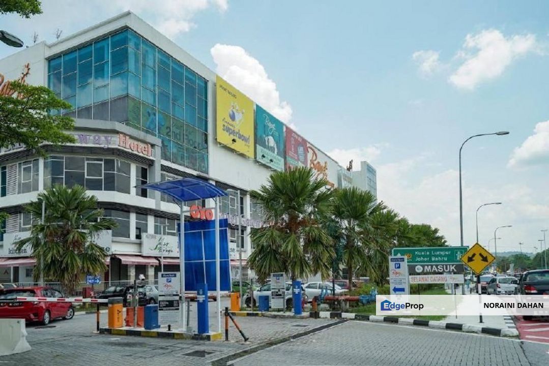 3 STOREY SHOP OFFICE BANGI GATEWAY SHOPPING COMPLEX SEKSYEN 15 BANDAR ...